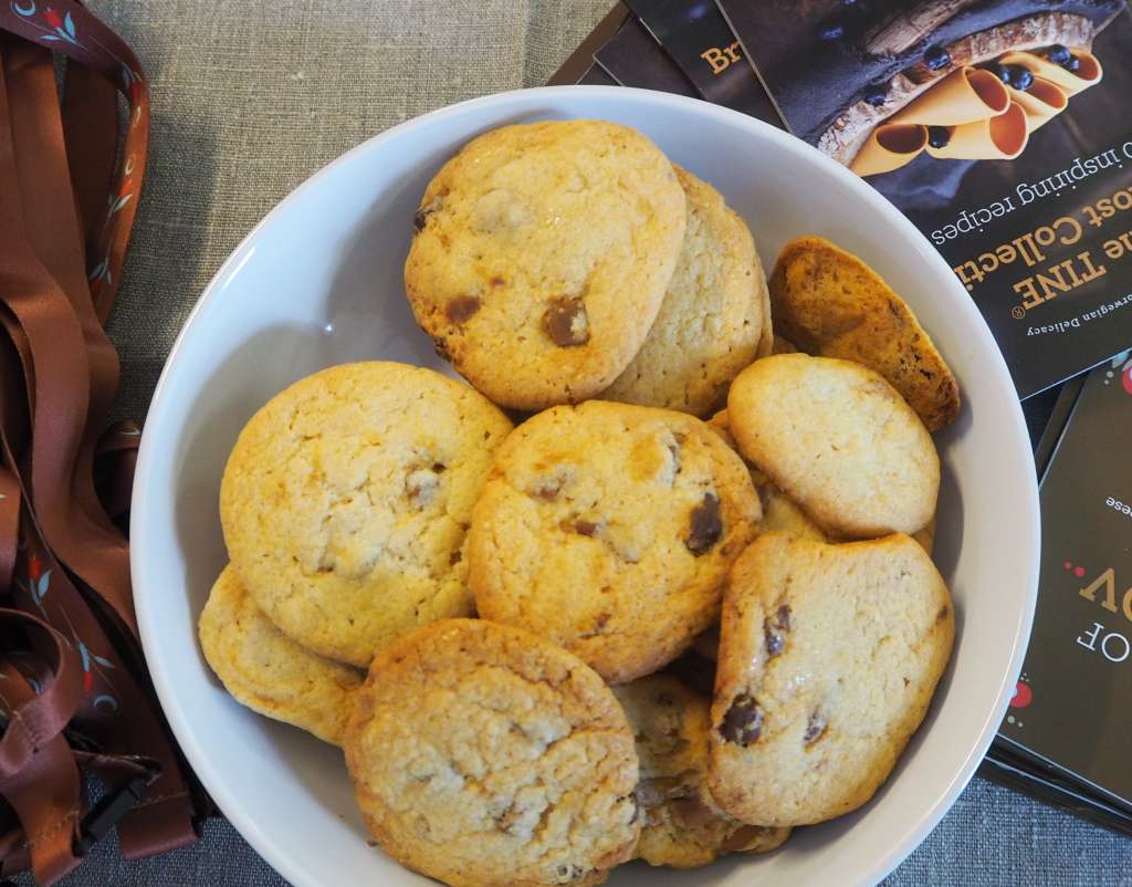 Bao buns with chicken and hot TINE® Brunost™ sauce - Tineasia